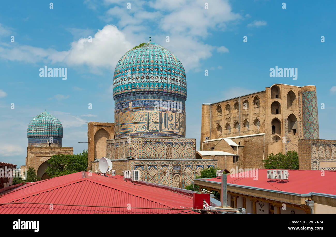Bibi-Khanym Mosque, Samarkand, Uzbekistan Stock Photo - Alamy