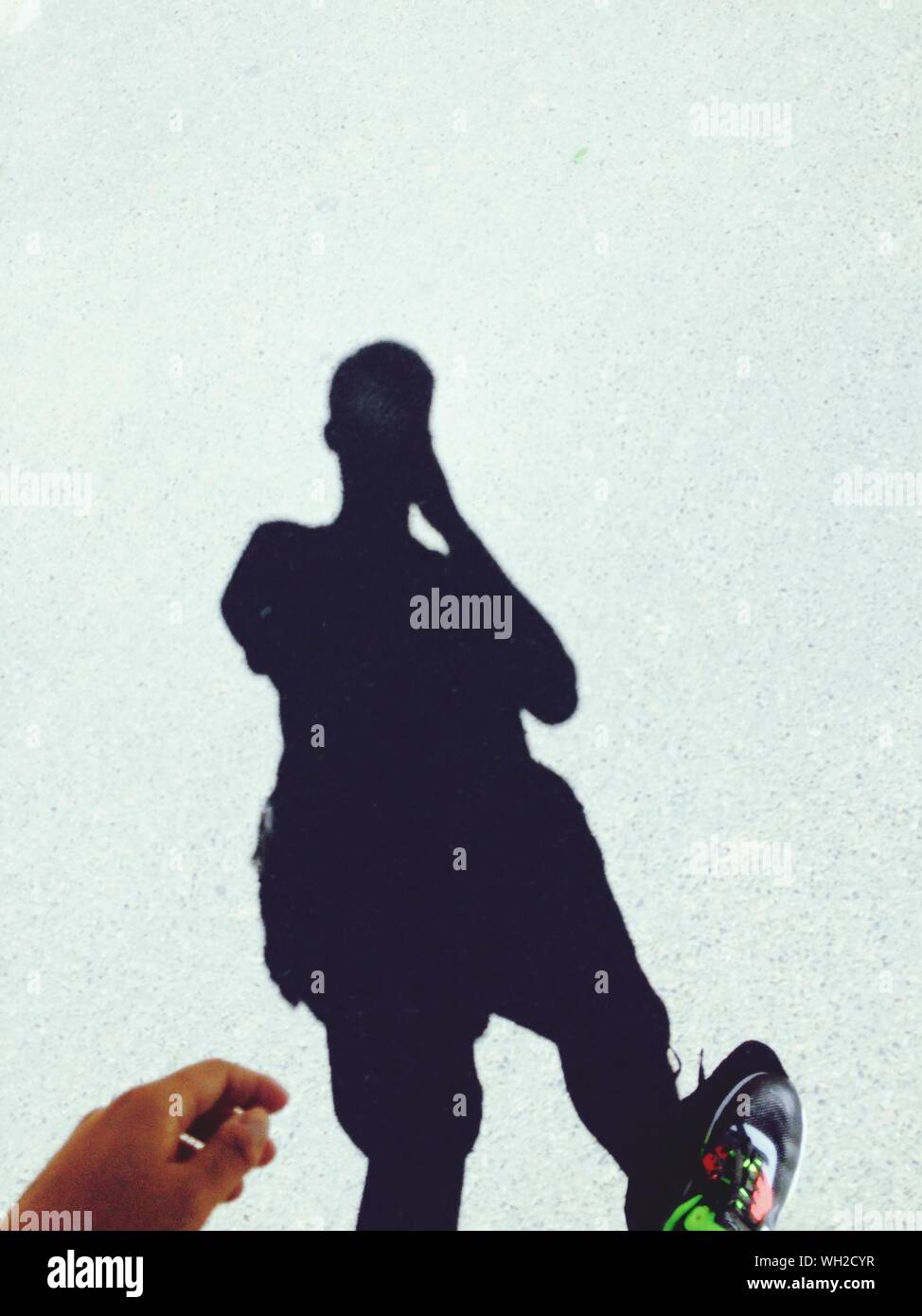 Photo of self shadow hi-res stock photography and images - Alamy