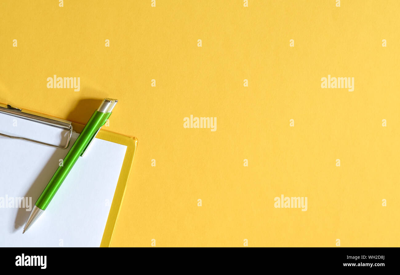 Office table top view hi-res stock photography and images - Alamy