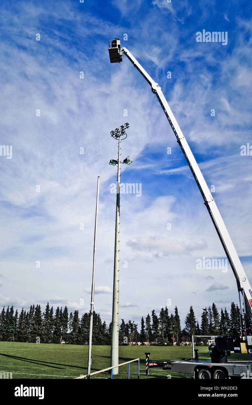Iron cherry picker hi-res stock photography and images - Alamy