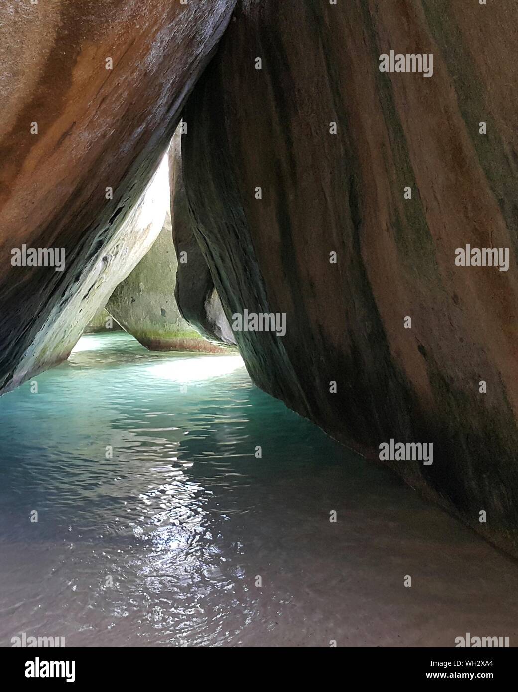 Thermal cave hi-res stock photography and images - Alamy