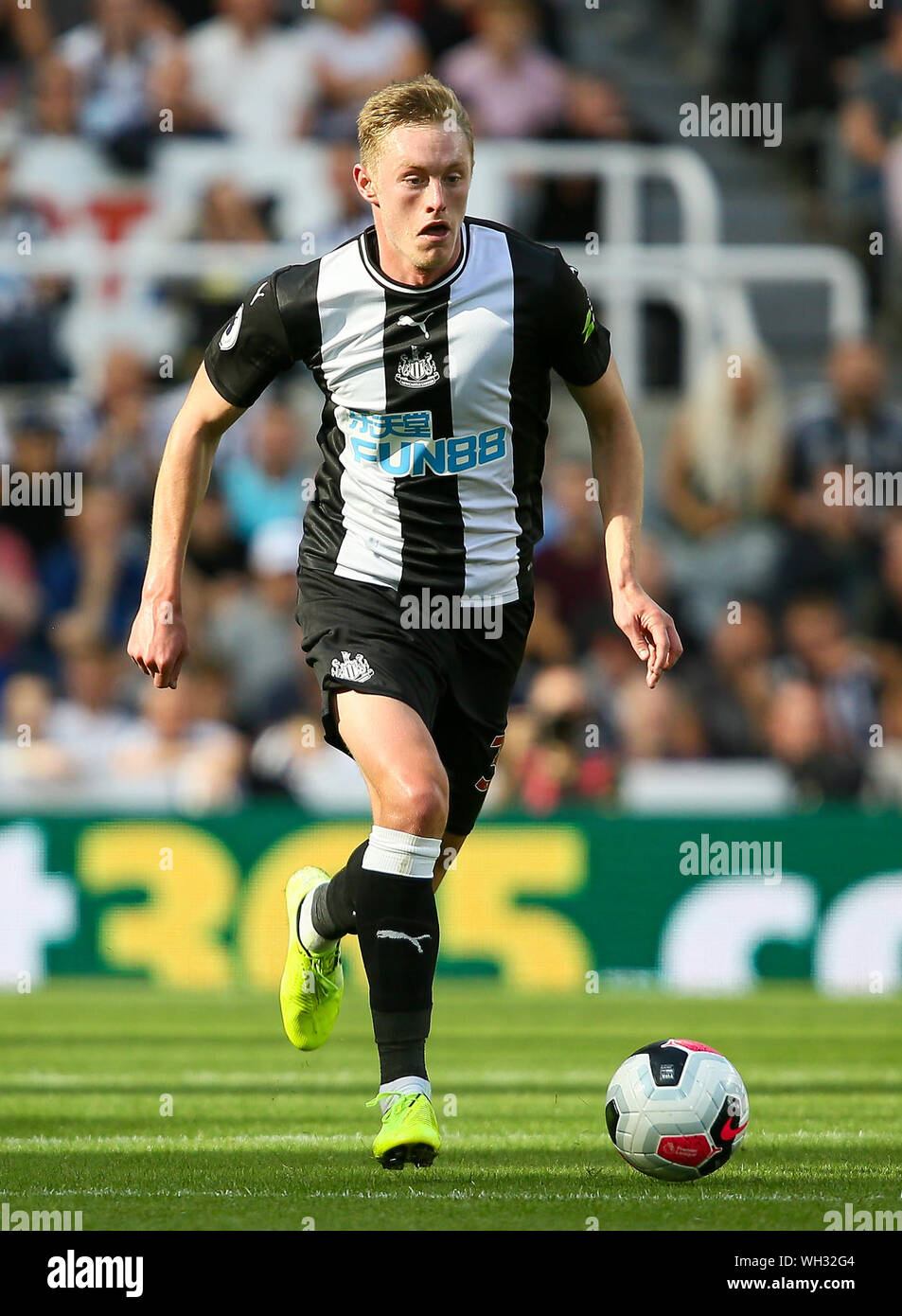 Sean longstaff hi-res stock photography and images - Alamy