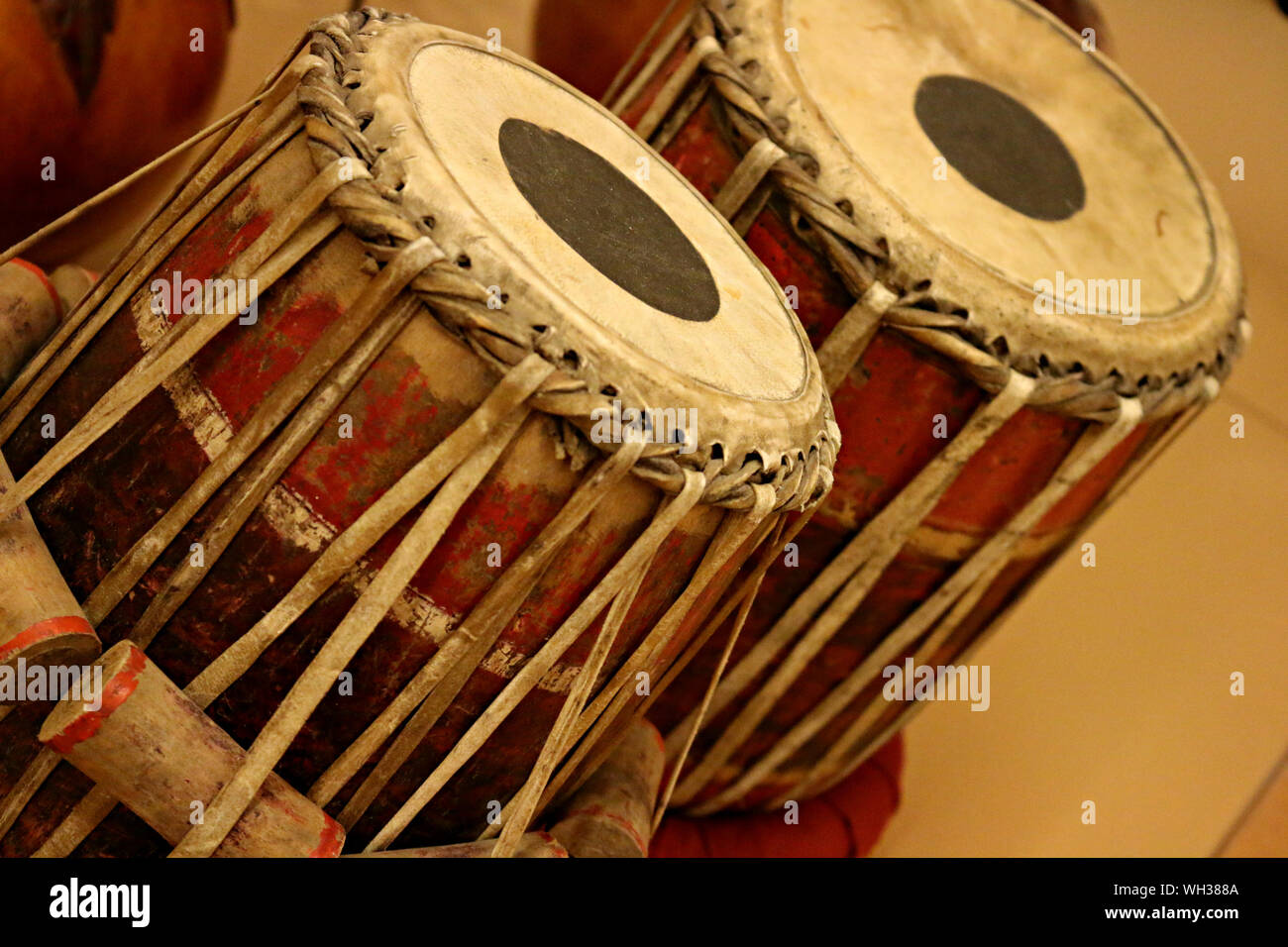 Tabla tablas hi-res stock photography and images - Alamy