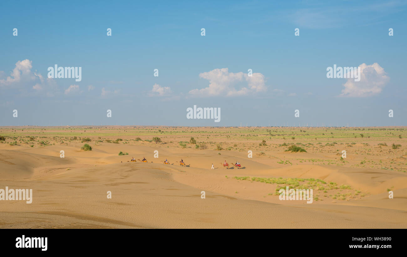 Dunes of Thar Desert. Sam Sand dunes, Rajasthan, India Stock Photo - Alamy
