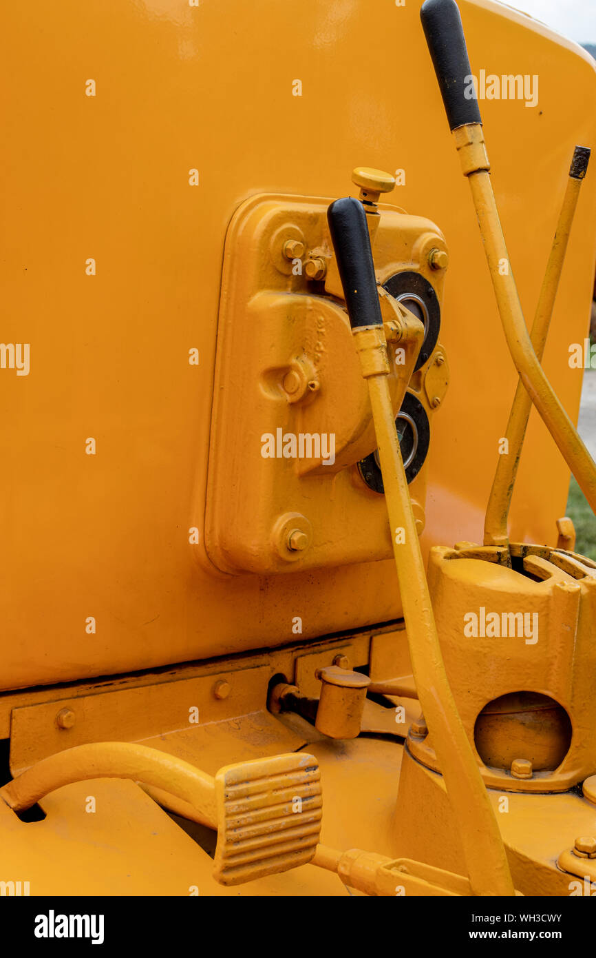 Diggers Bulldozers and Excavators at Chatsworth House Country Fair 2019 ...