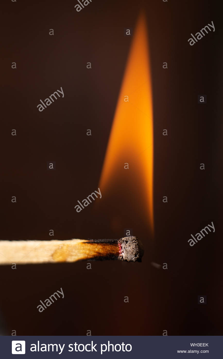 Sulfur Burning Stock Photos & Sulfur Burning Stock Images - Alamy