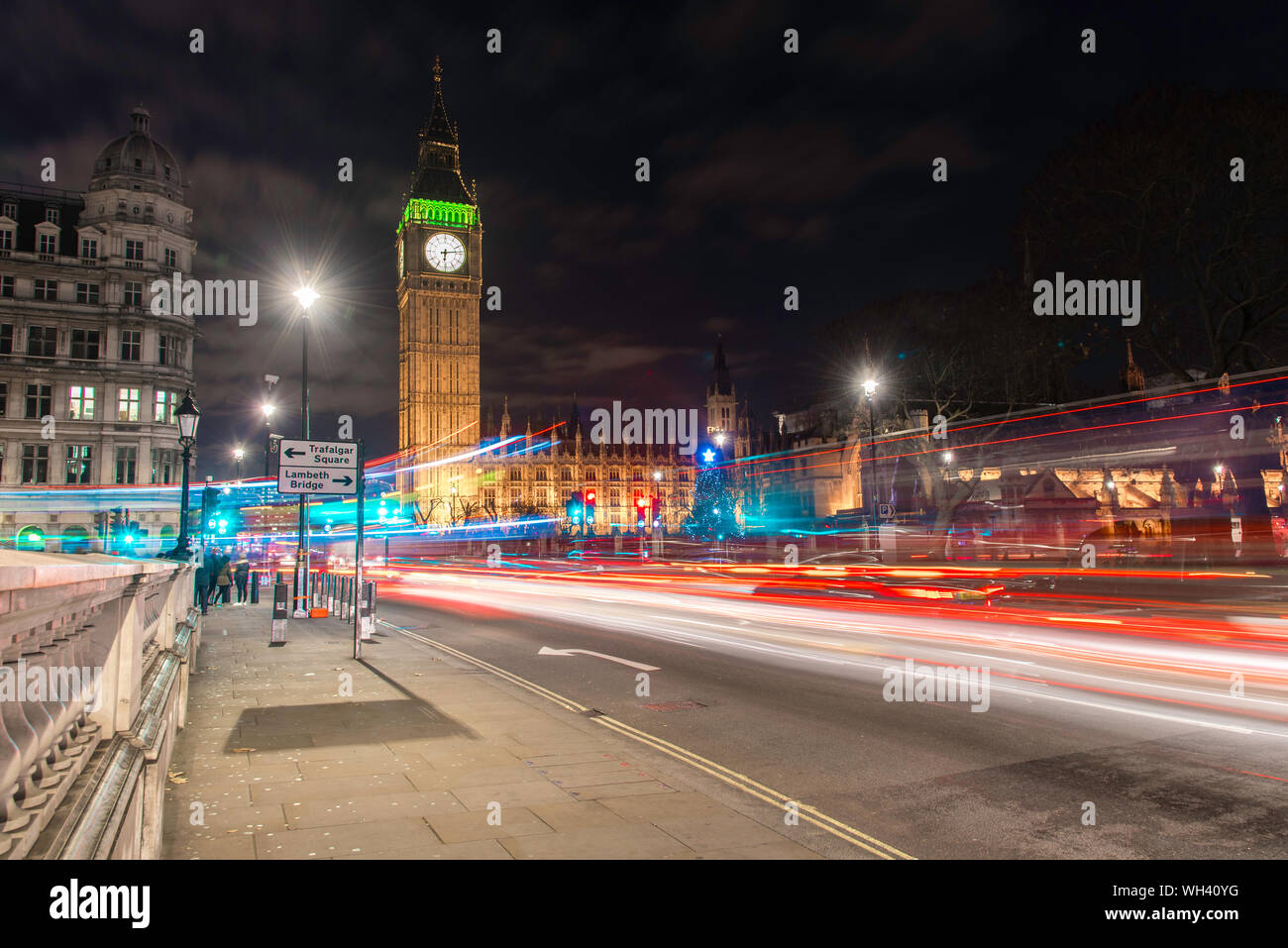 Big ben at night with light trails hi-res stock photography and images ...