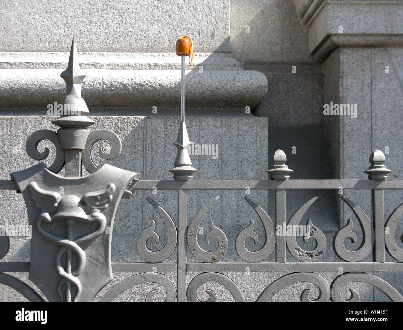 Broken metal railing hi-res stock photography and images - Alamy