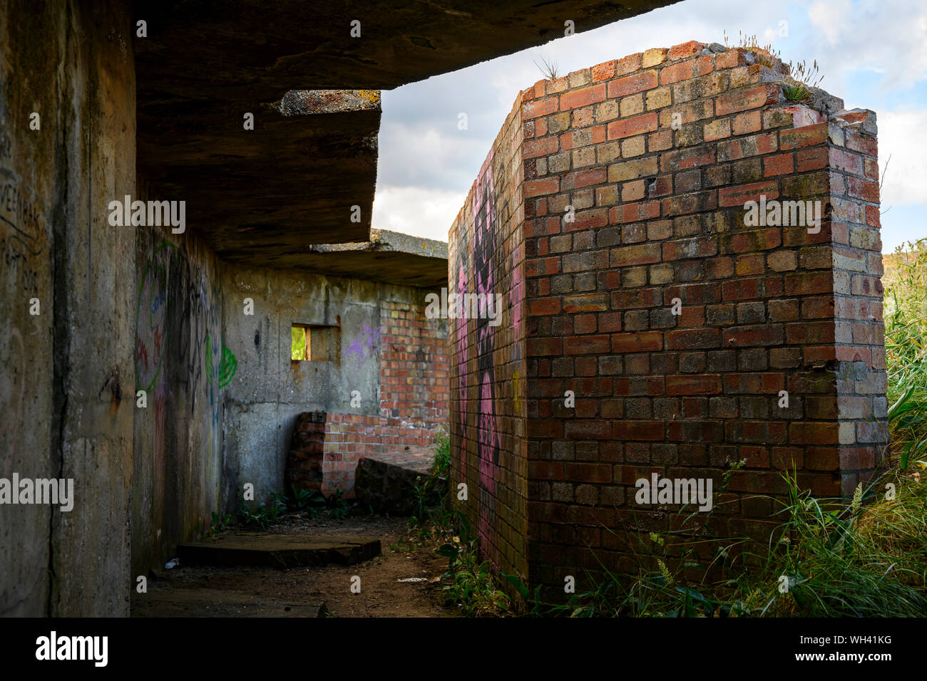 Wartime gun battery, East Lane, Bawdsey, Suffolk, UK Stock Photo - Alamy