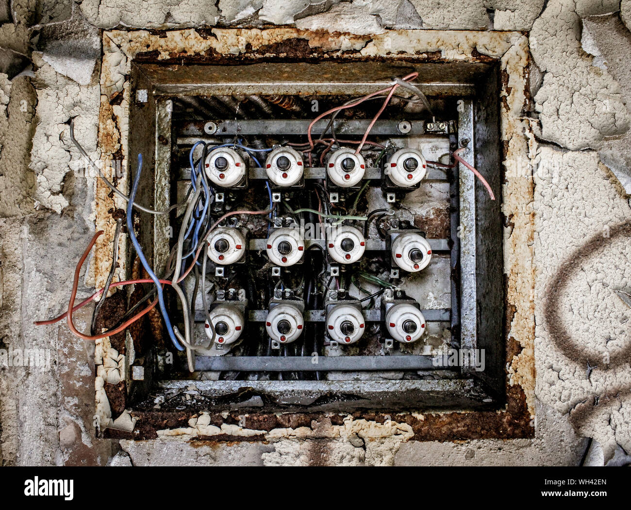 Electric power meter outdoors hi-res stock photography and images - Alamy