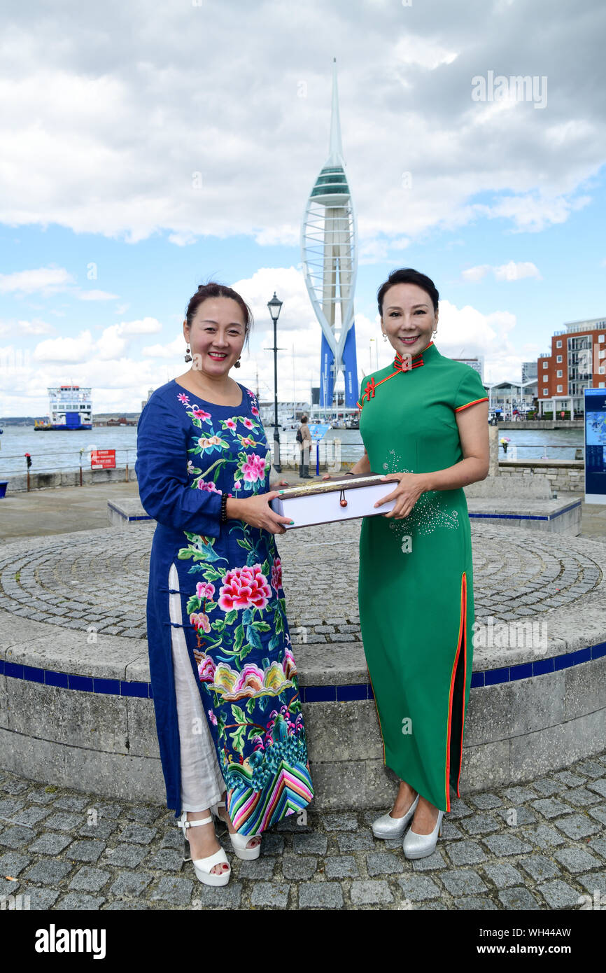 Portsmouth, UK. 1st Sep, 2019. The mainland Chinese singing together I ...