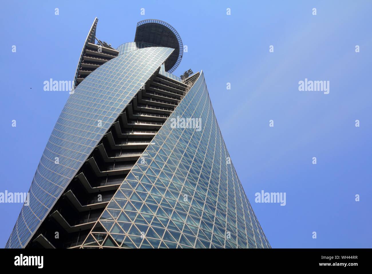 Tall towers in japan hi-res stock photography and images - Alamy