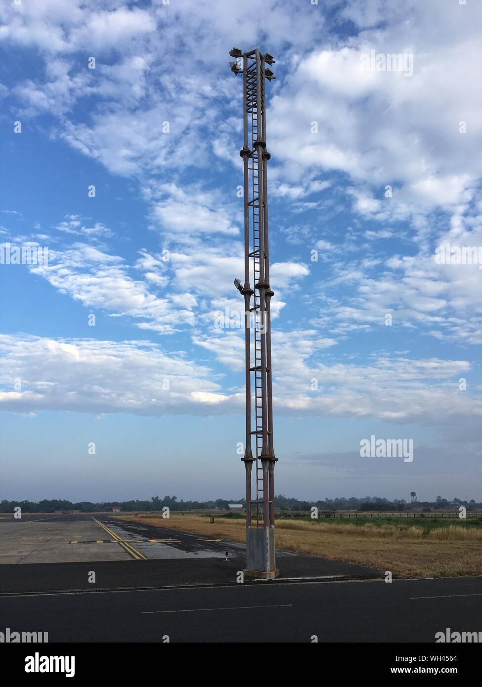 Tower at the roadside hi-res stock photography and images - Alamy
