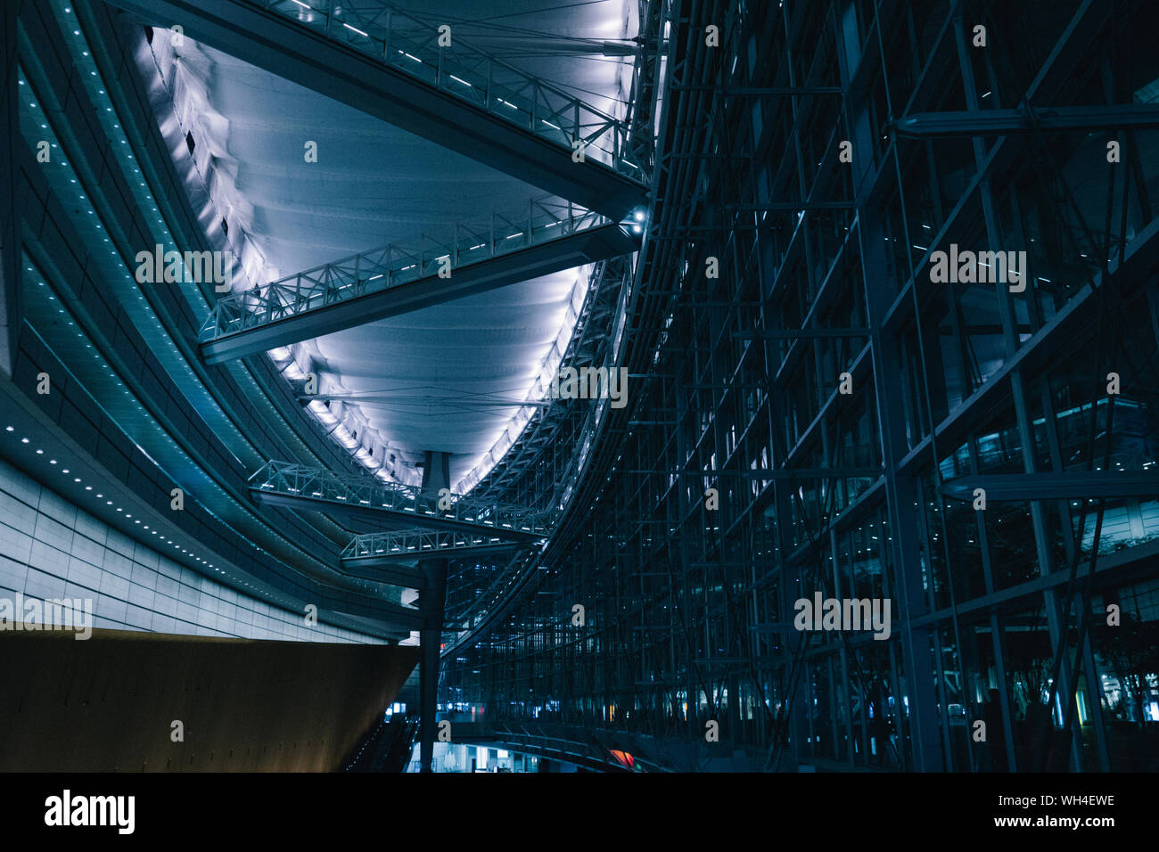 Futuristic building interior hi-res stock photography and images - Alamy