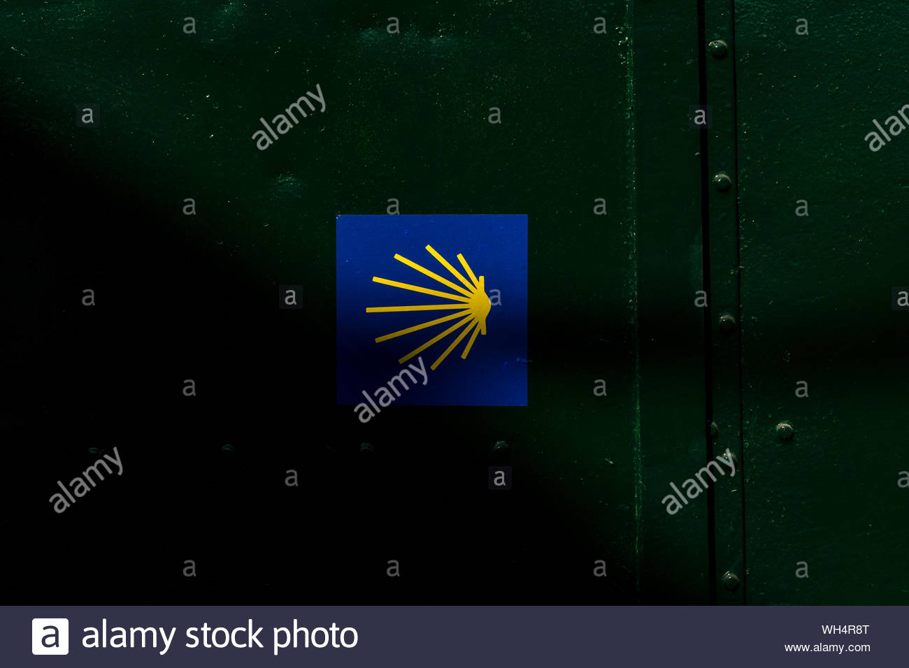 Scallop Shell Sign High Resolution Stock Photography and Images - Alamy
