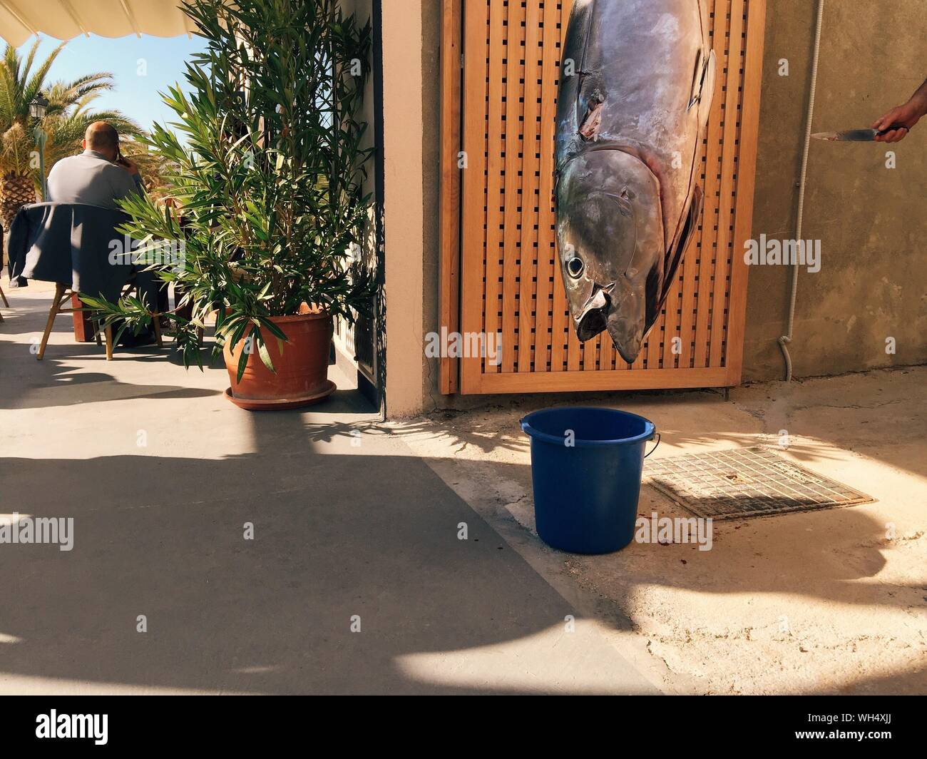 Hanging bucket hi-res stock photography and images - Alamy