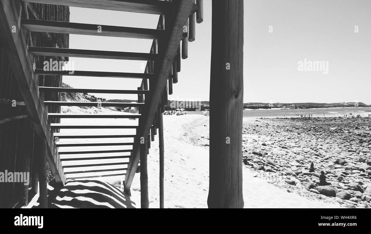 Wooden beach steps hi-res stock photography and images - Alamy
