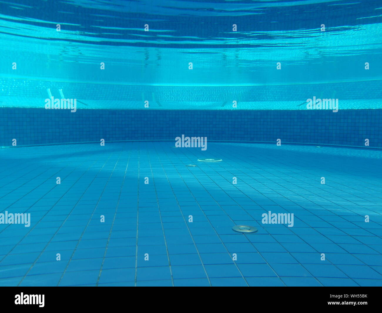 Underwater scene with hi-res stock photography and images - Alamy