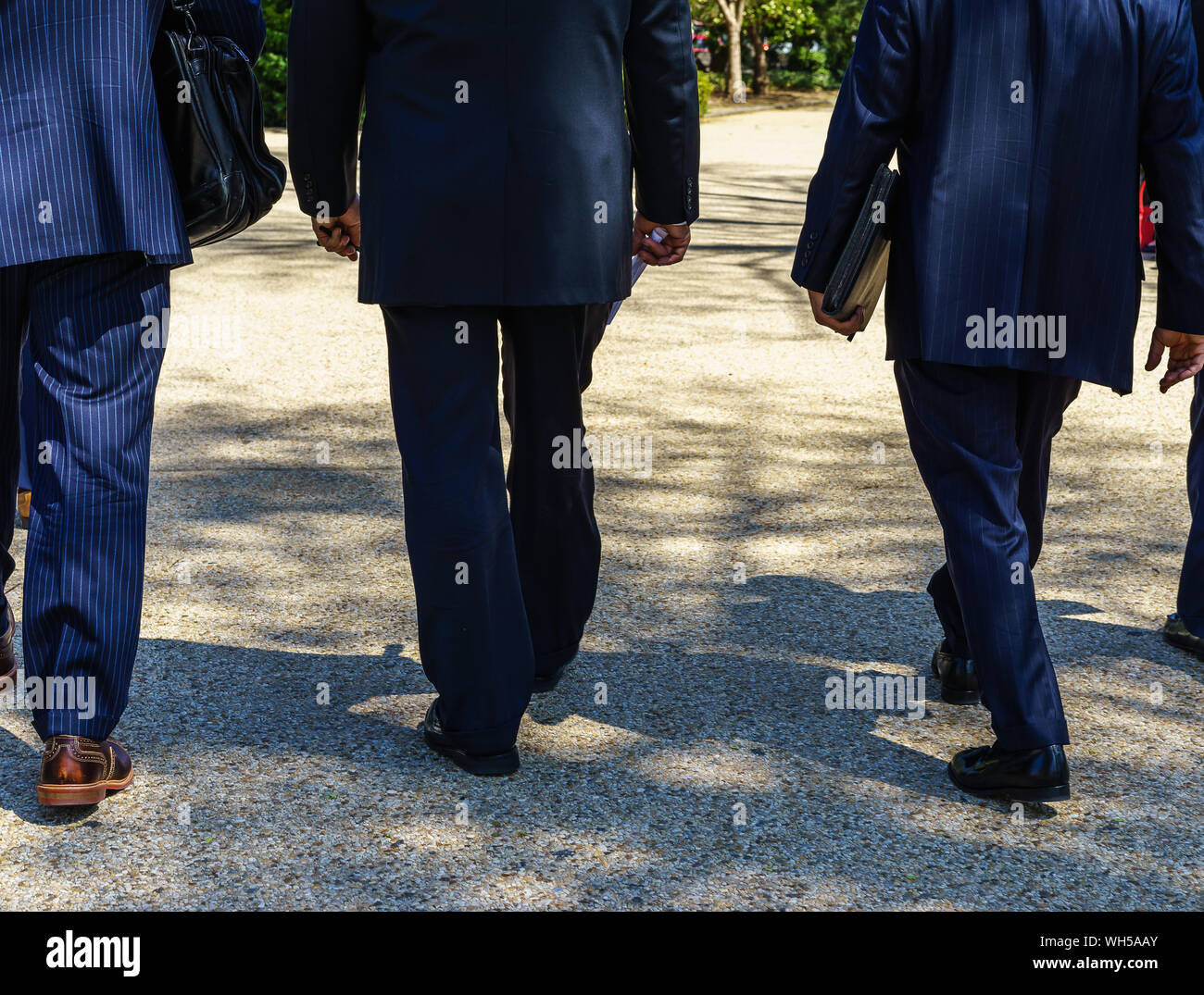 Side view shadow walking hi-res stock photography and images - Alamy