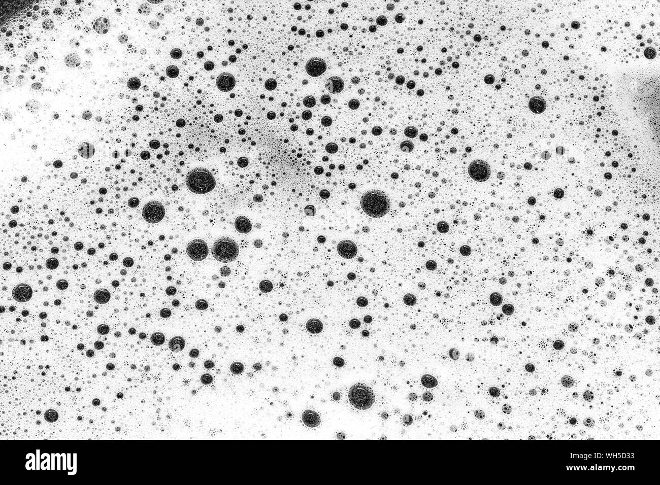 Soap bubble texture hi-res stock photography and images - Alamy