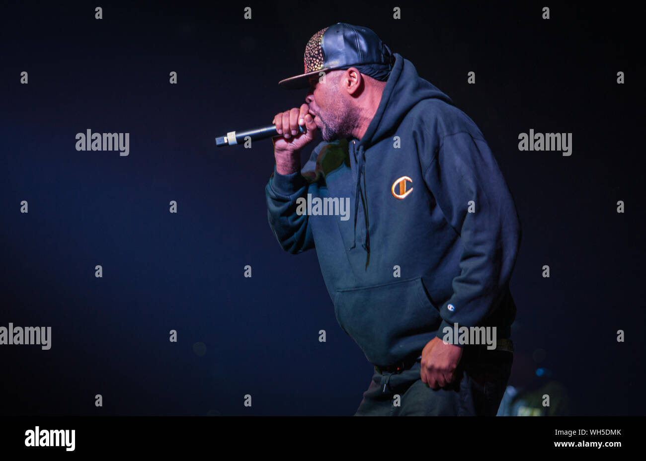 Wu tang clan group hi-res stock photography and images - Alamy