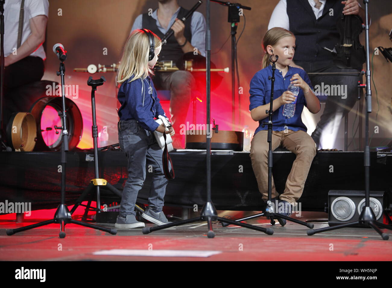 Angelo Kelly & Family live im Konzert in der Landskron Kulturbrauerei ...