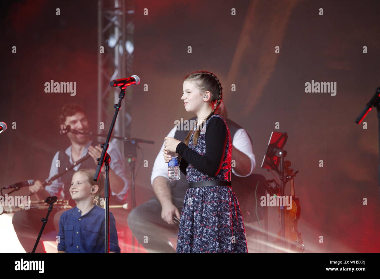 Angelo Kelly & Family live im Konzert in der Landskron Kulturbrauerei ...