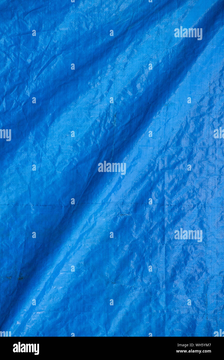 Waterproof tarpaulin hi-res stock photography and images - Alamy