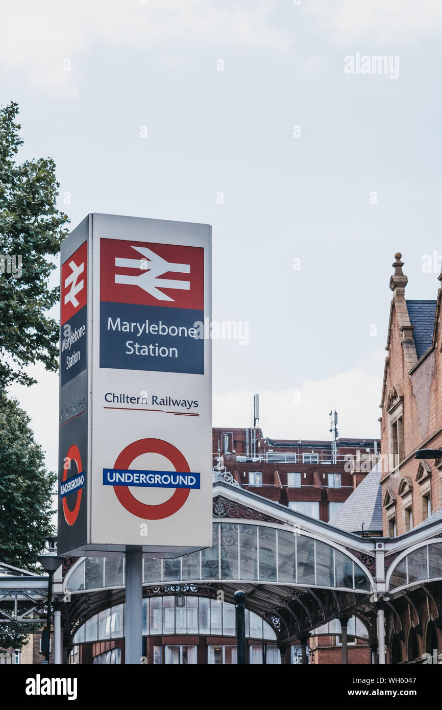 Great central main line hi-res stock photography and images - Alamy