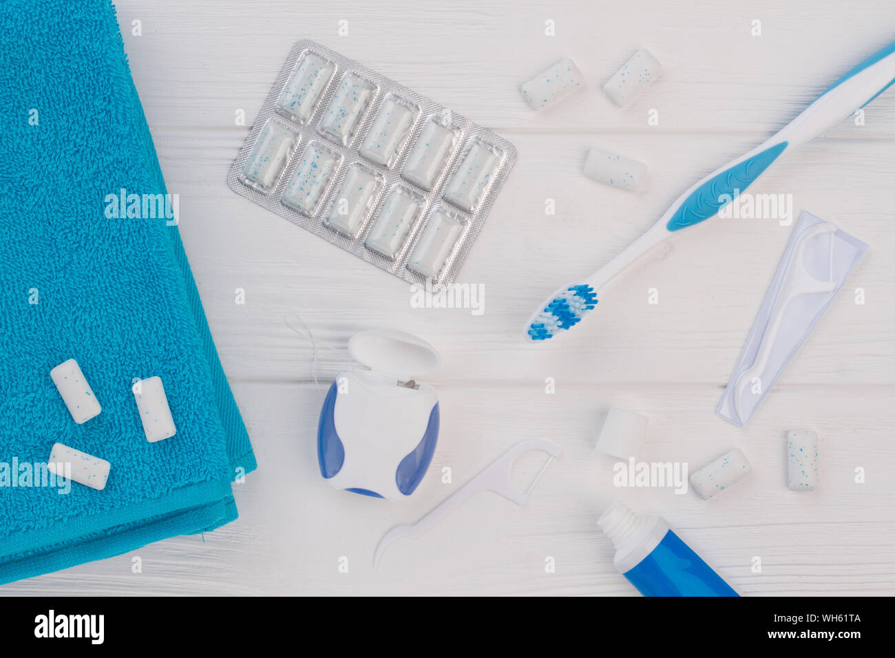 Set of cleaning products for teeth Stock Photo - Alamy