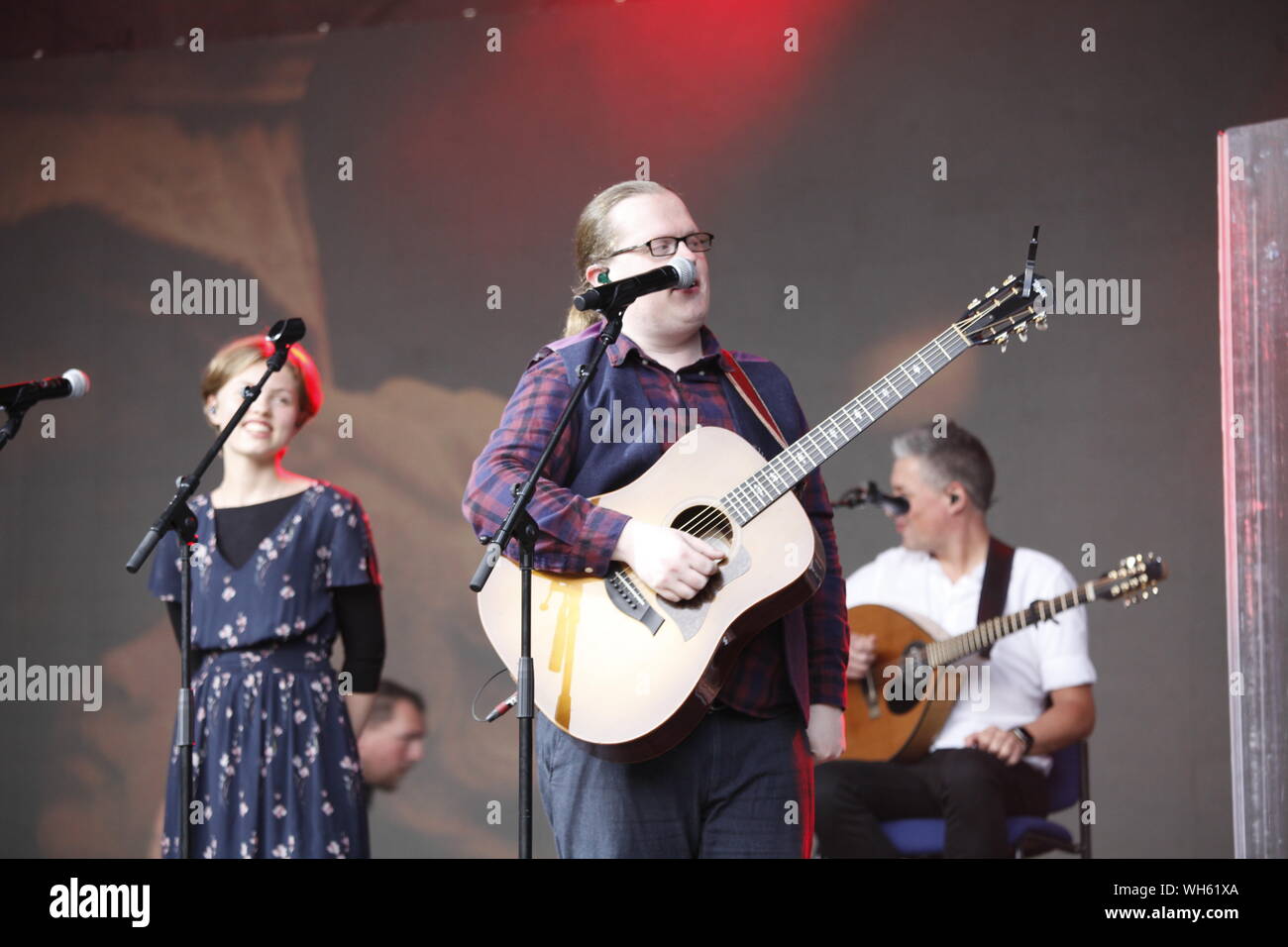 Angelo Kelly & Family live im Konzert in der Landskron Kulturbrauerei ...