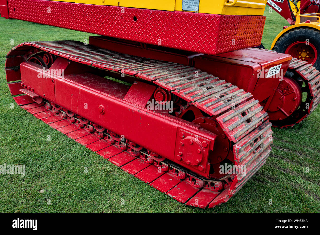 Diggers Bulldozers and Excavators at Chatsworth House Country Fair 2019 ...