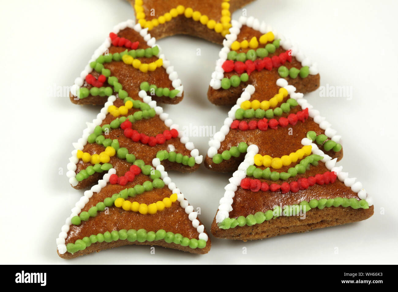 Crunchy gingerbread cakes hi-res stock photography and images - Alamy