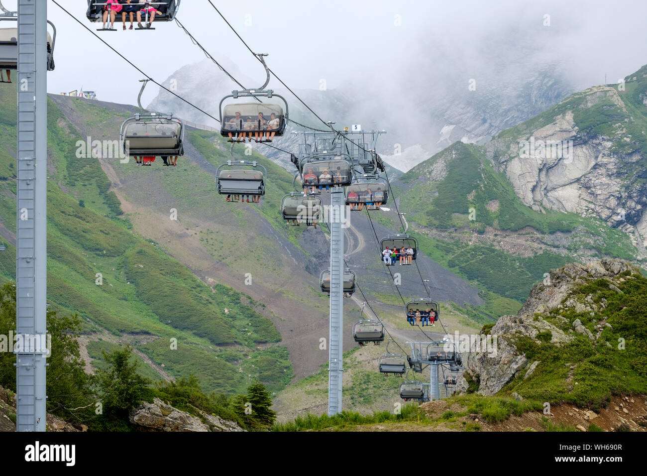 Scary cable car hi-res stock photography and images - Alamy