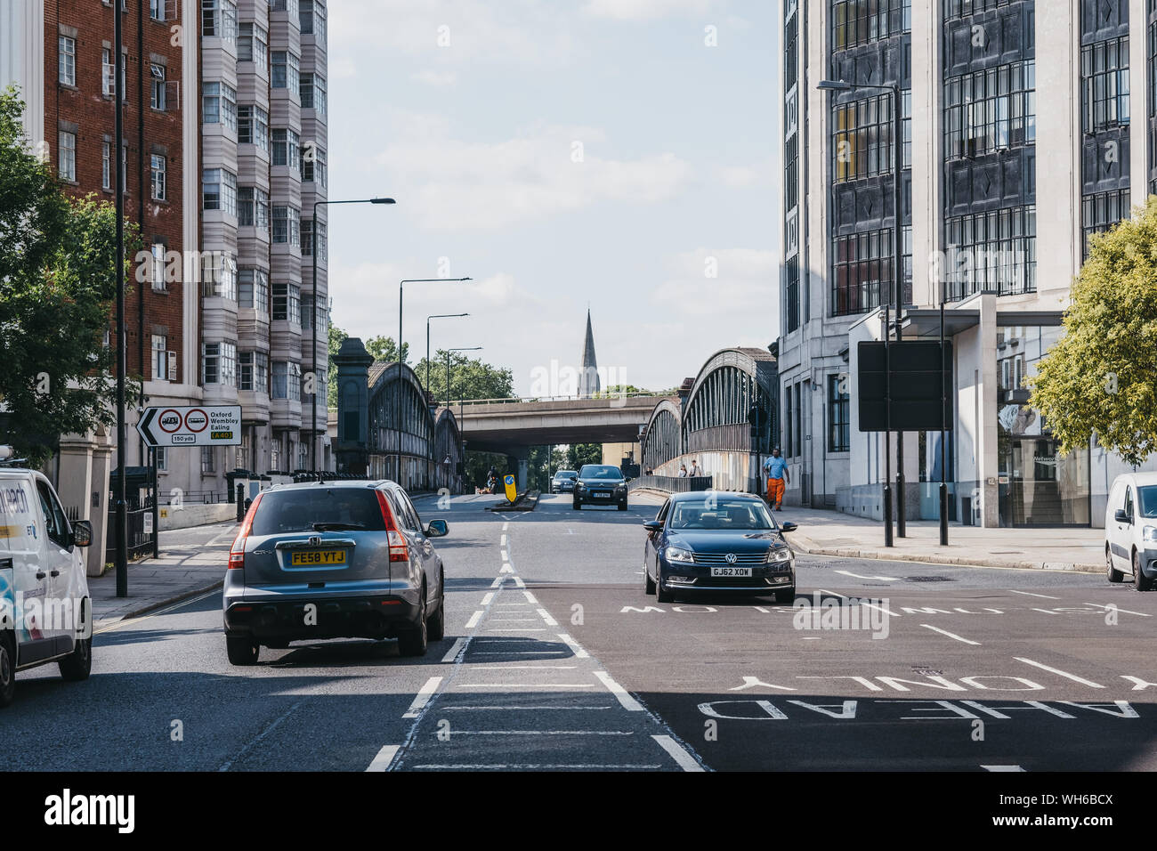 Turn around road signs hi-res stock photography and images - Alamy