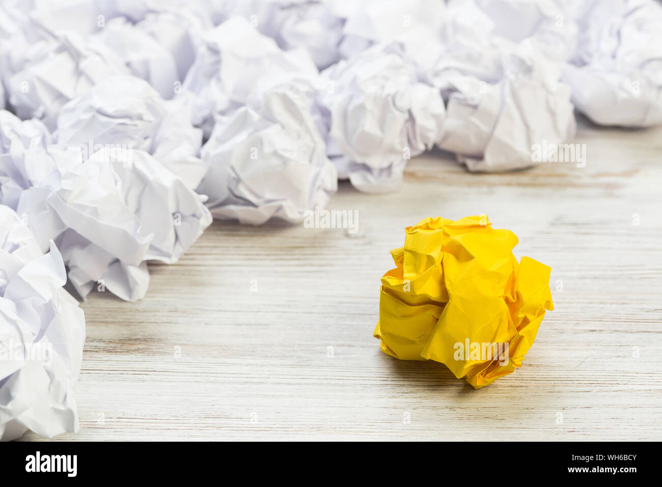 Set of crumpled paper balls with one colorful Stock Photo - Alamy