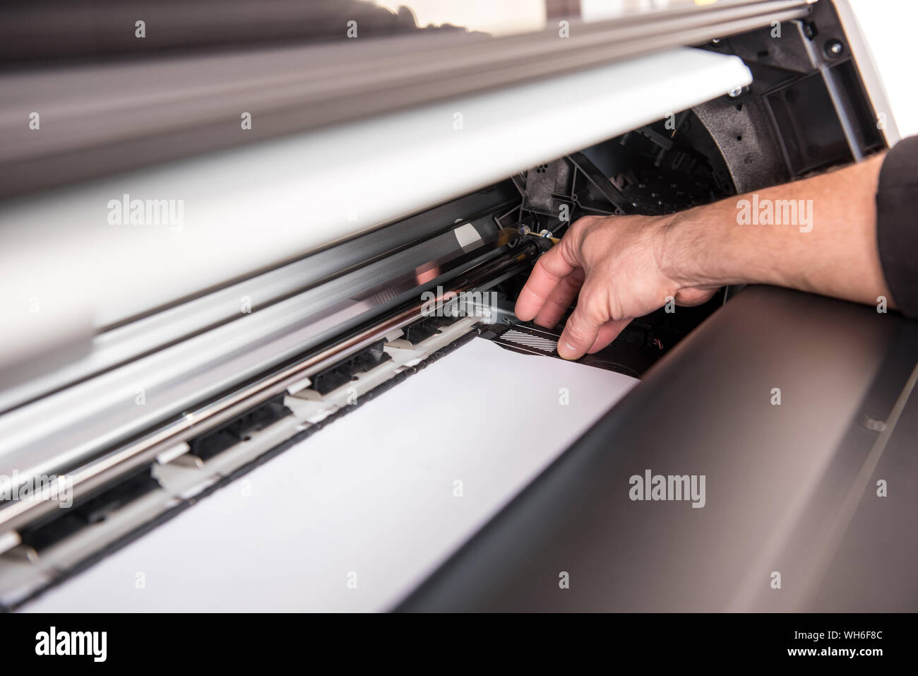 Hand print press hi-res stock photography and images - Alamy