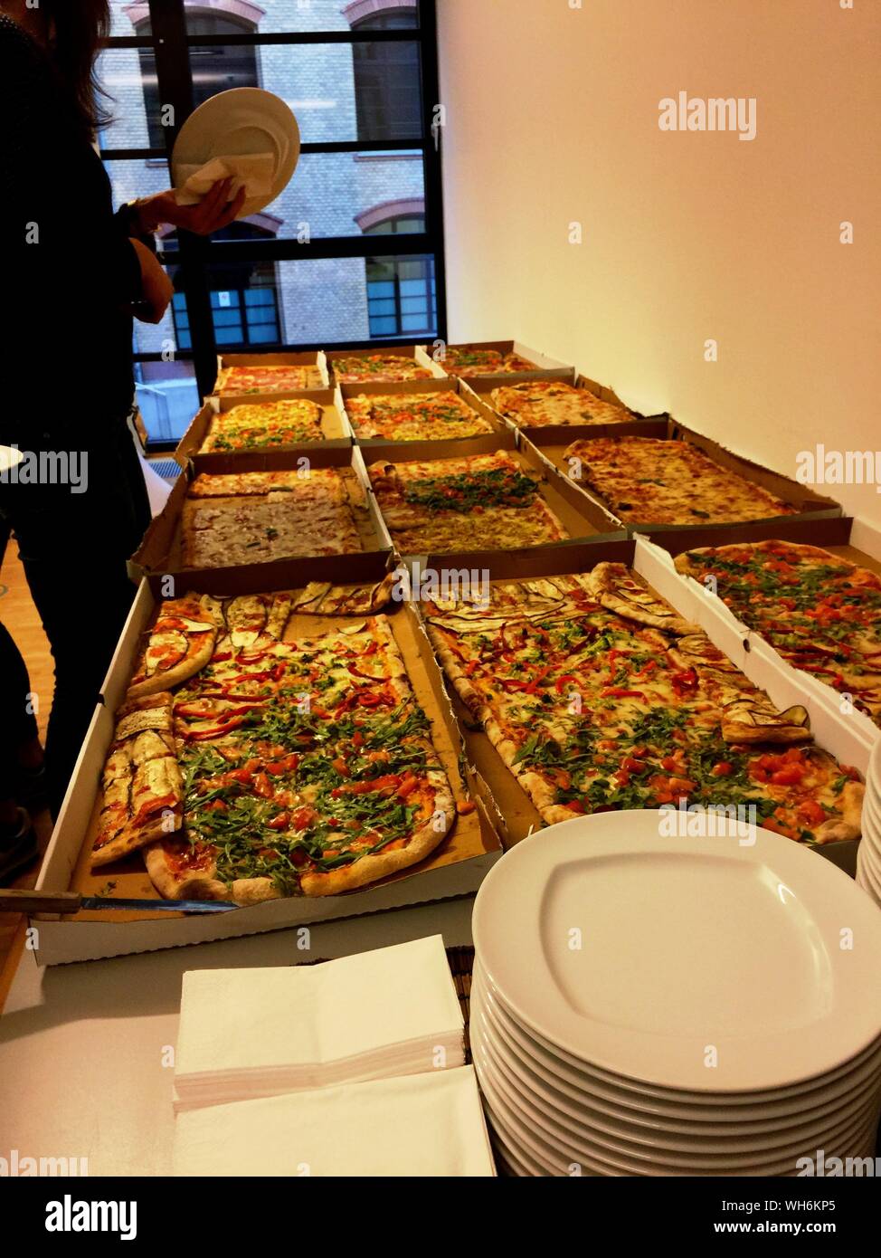 Take out counter hi-res stock photography and images - Alamy