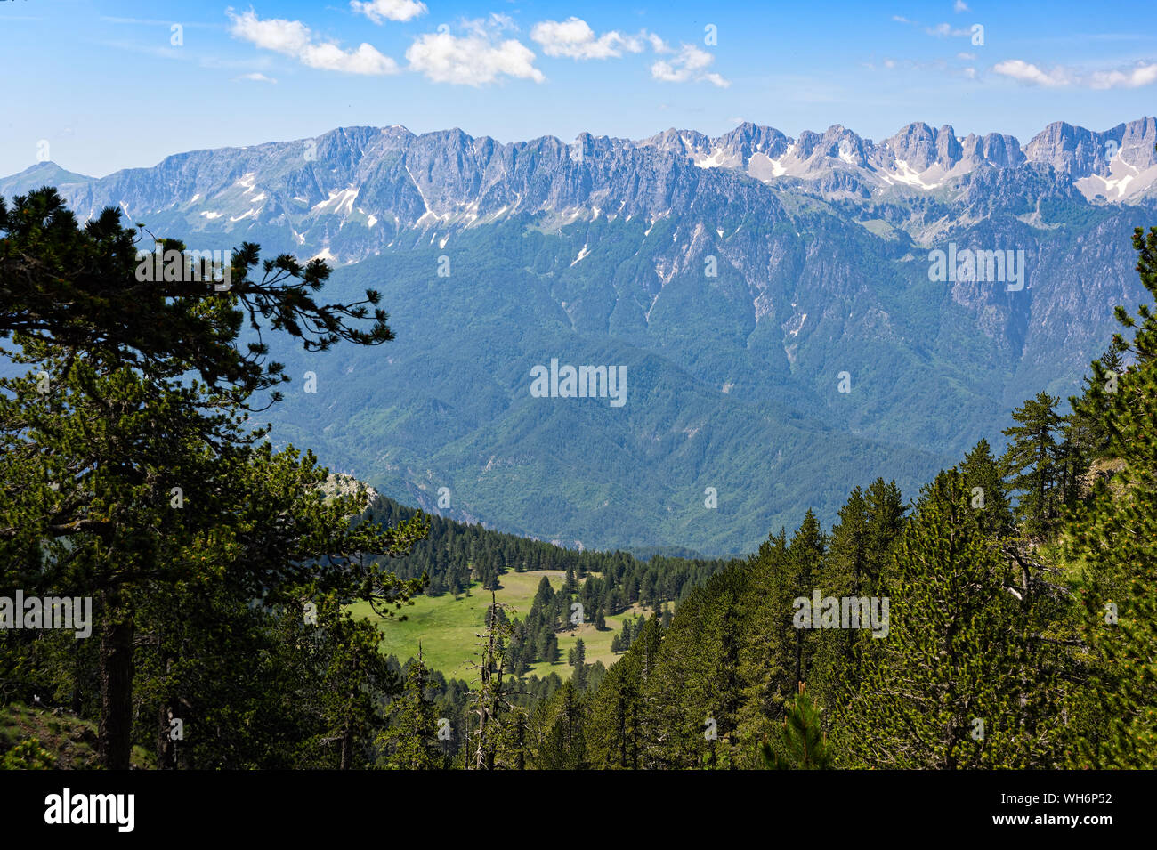 Pindos range hi-res stock photography and images - Alamy