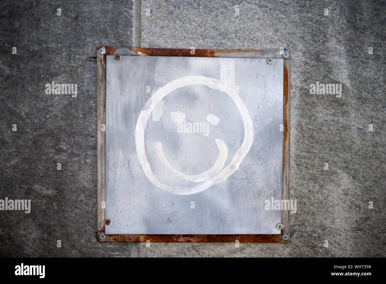 Concrete smiley hi-res stock photography and images - Alamy