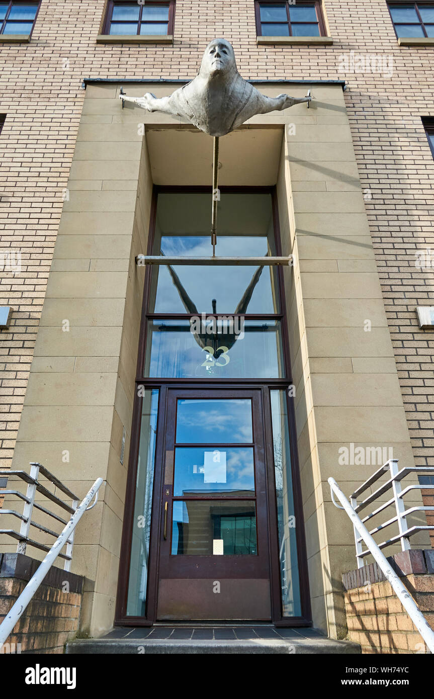 Hanging sculptures hi-res stock photography and images - Alamy