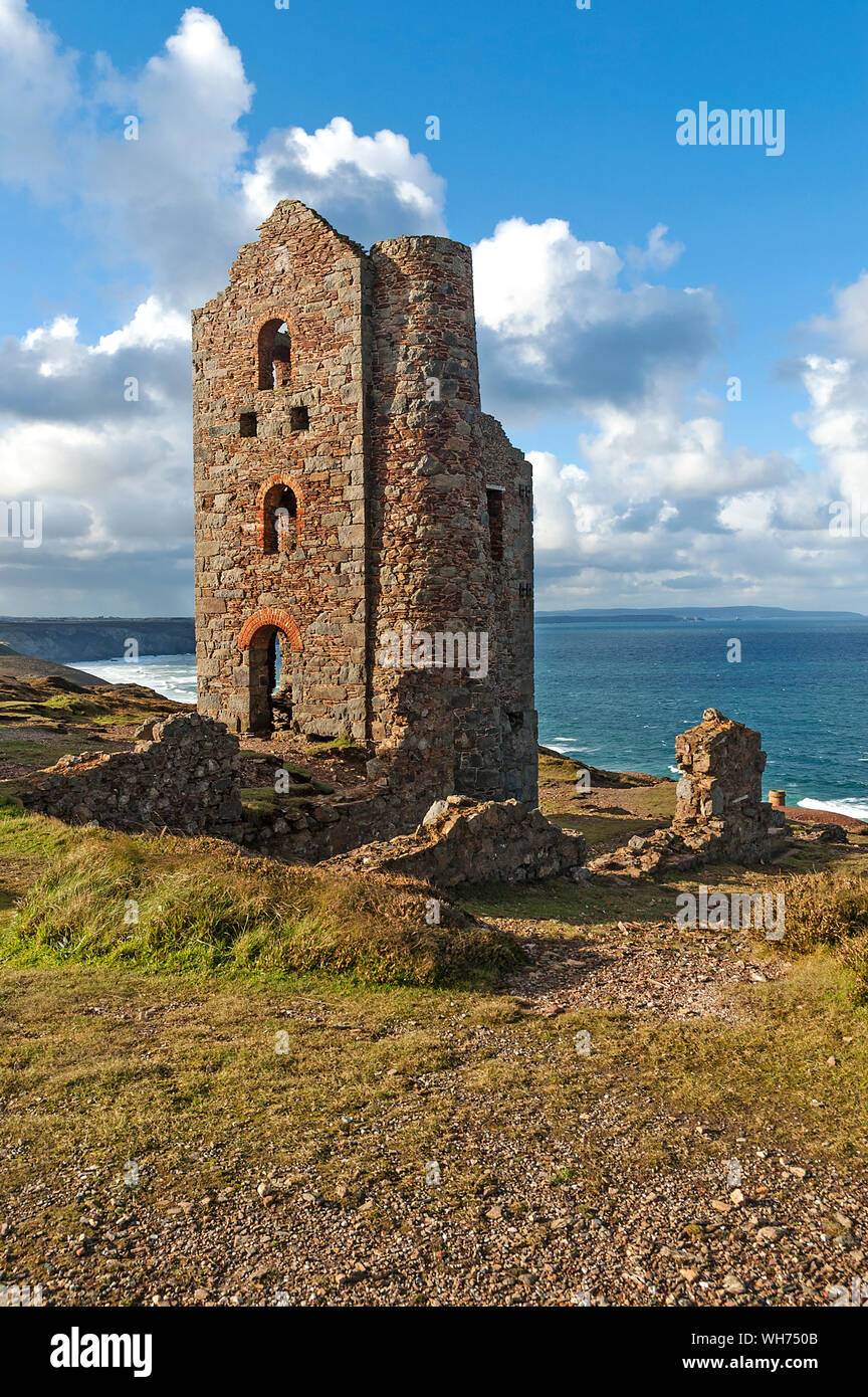 Cornwall mining historical hi-res stock photography and images - Alamy