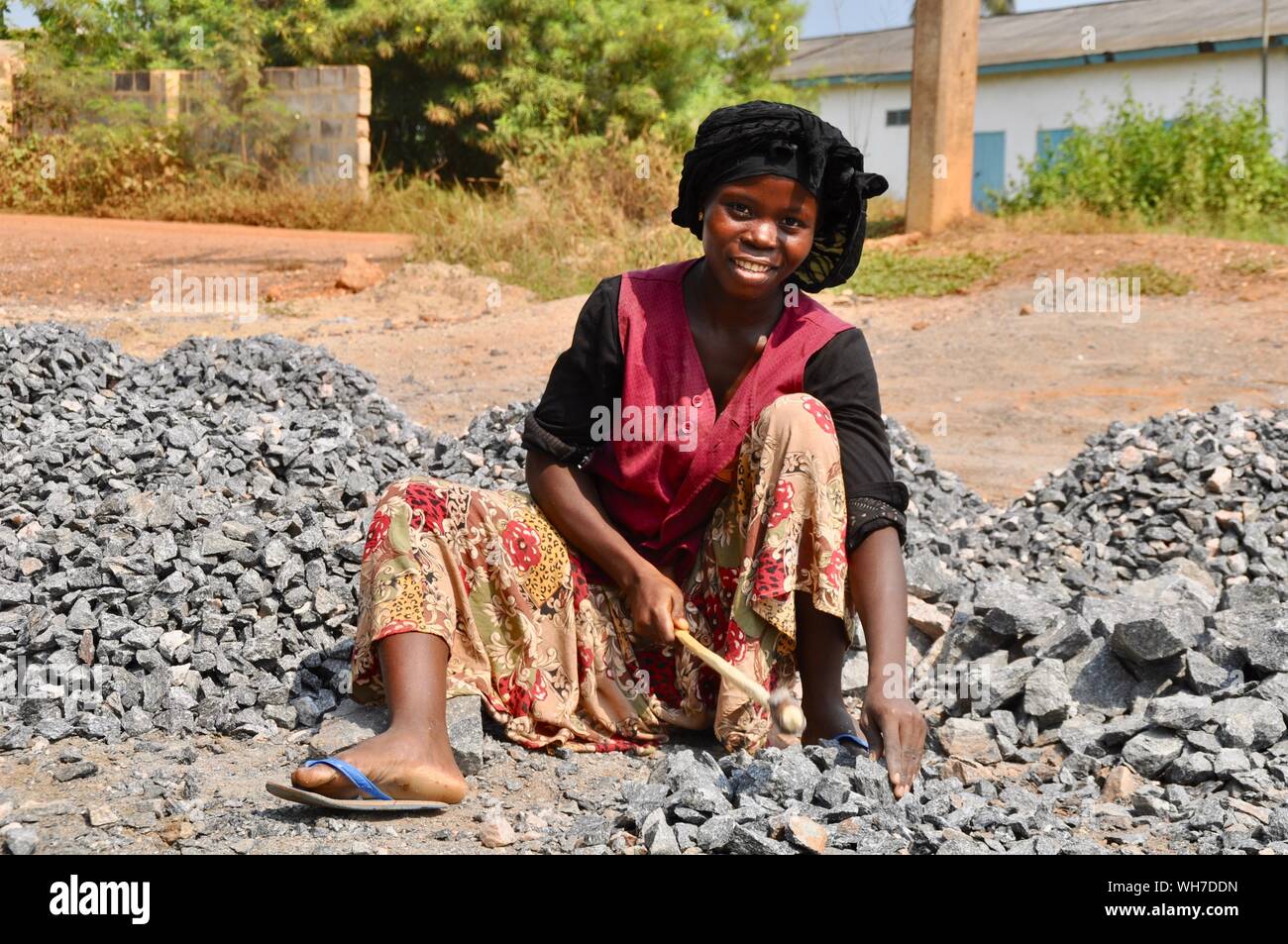 Construction stones hi-res stock photography and images - Alamy