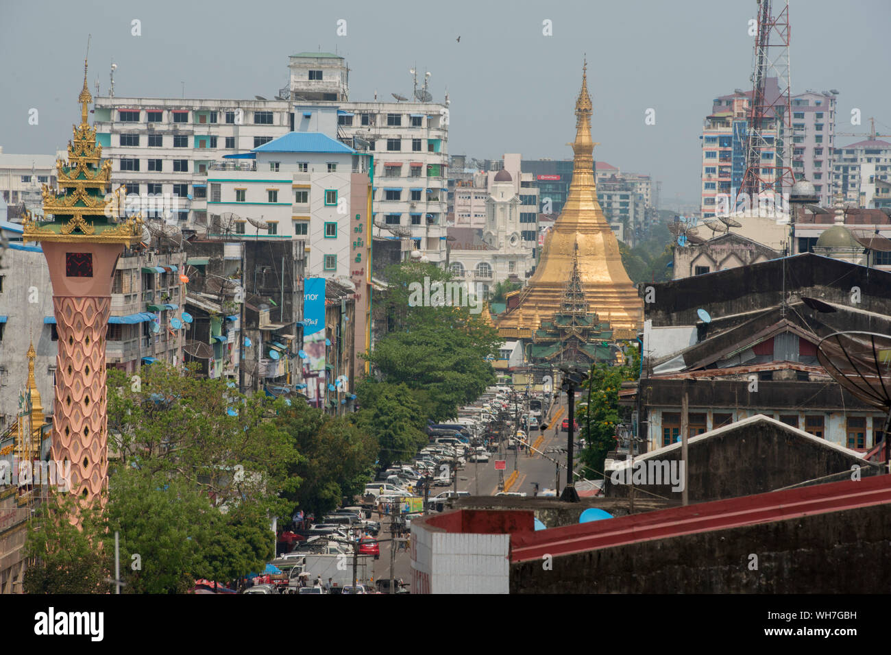 Sule Pagoda Road High Resolution Stock Photography and Images - Alamy