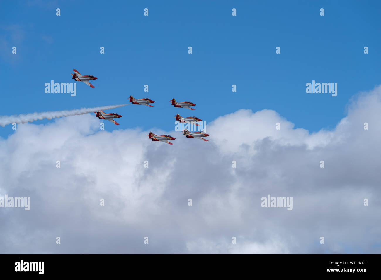 Military airplanes hi-res stock photography and images - Alamy