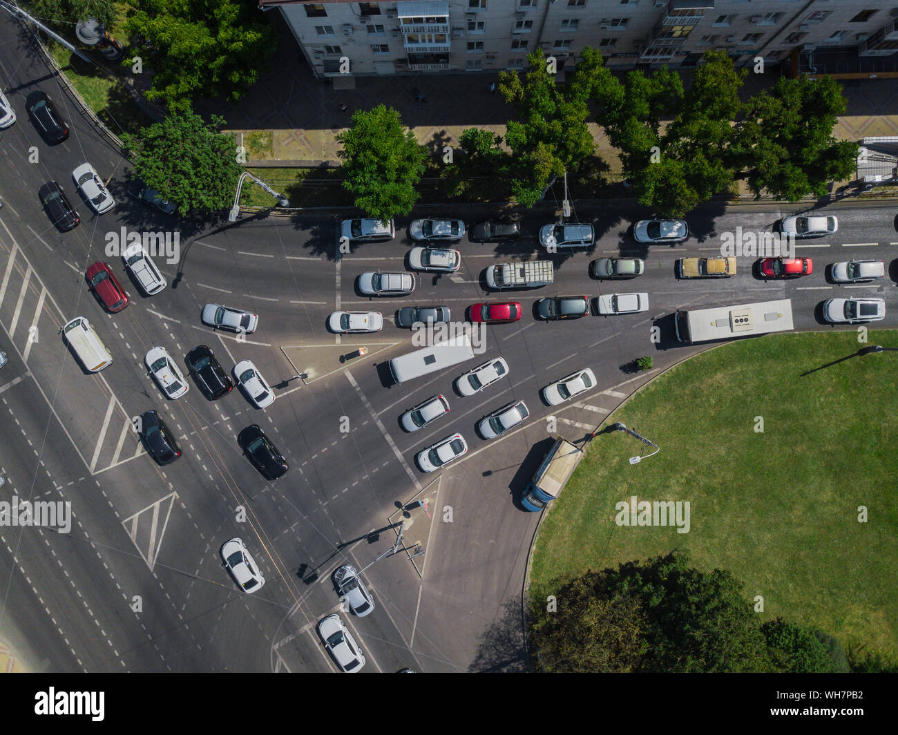 Abstract overhead aerial view of traffic driving navigating through ...