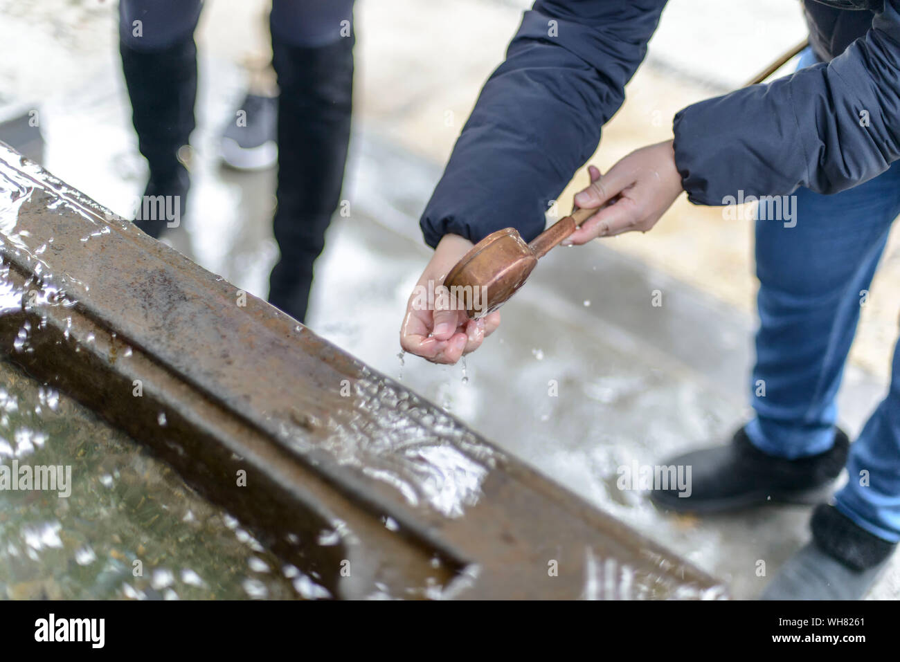 Where man is washing hands hi-res stock photography and images - Alamy
