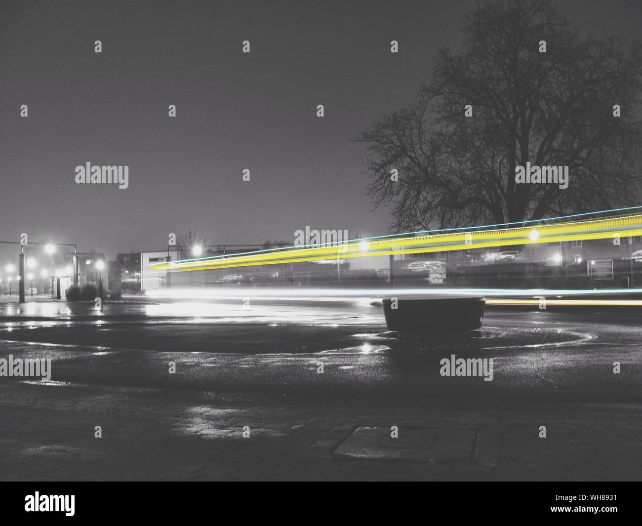 Car night lights hi-res stock photography and images - Alamy