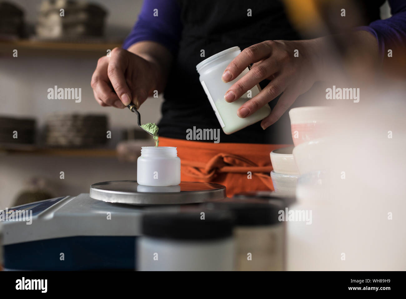 Plastic powder hi-res stock photography and images - Alamy