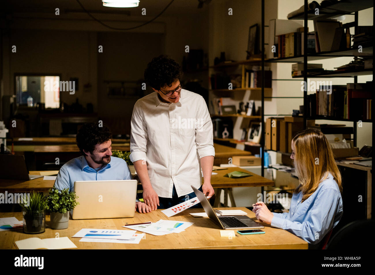 Late colleague hi-res stock photography and images - Alamy